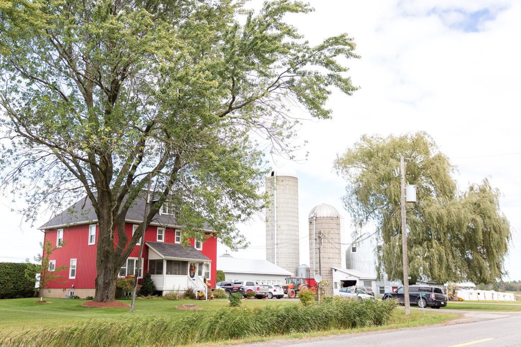Krissy + Scott | Married | A Navy & Burgundy Strathmere Ottawa Wedding
